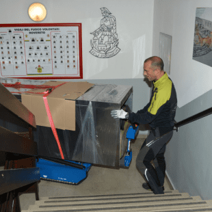 Stair Climbing Load Carrier EZ Climber - Materials Handling