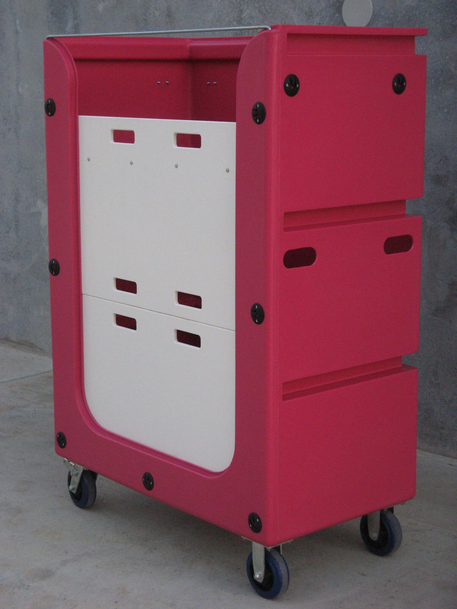 Laundry and Linen Trolleys - Materials Handling