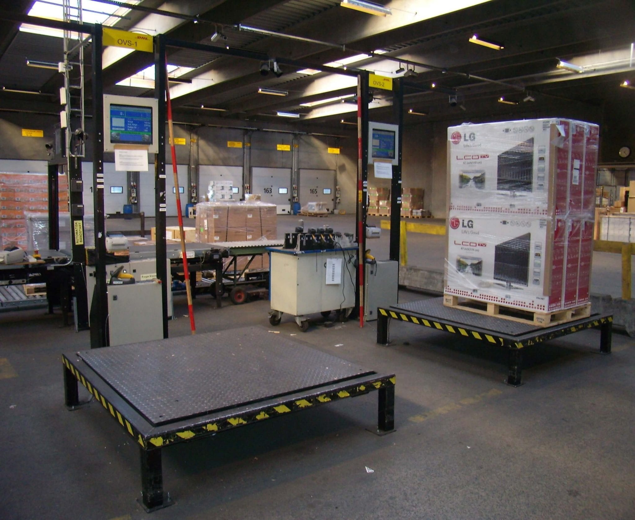 Freight Dimensioning System - Materials Handling