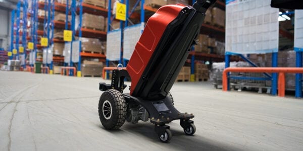 Battery Electric Tug - Materials Handling