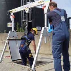 Gantry Cranes Mobile Aluminium Porta-Gantry Rapide - Materials Handling