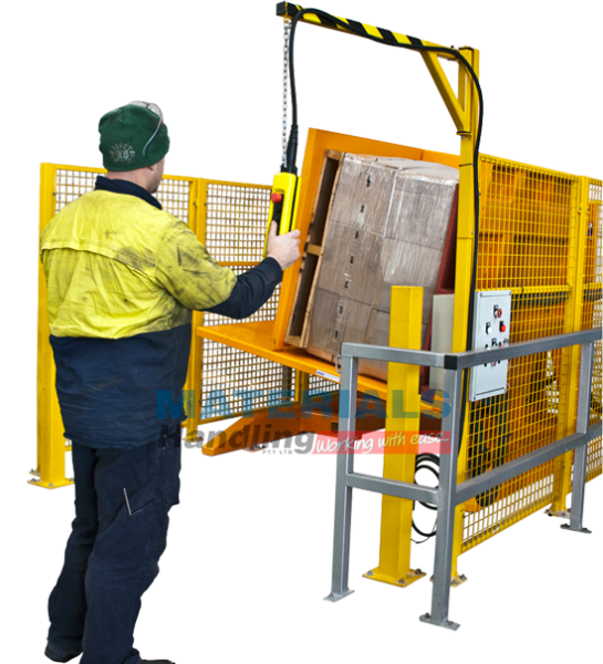Pallet Inverter - Materials Handling