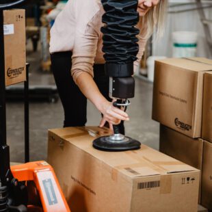 Vacuum Tube Lifter Easyhand Pro - Materials Handling